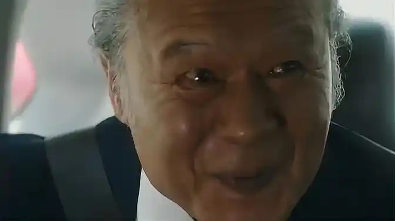 联遇从古代的井穿越到了现代的泳池