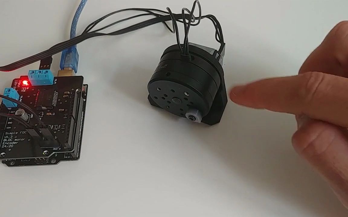 基于Arduino的开源简单FOC无刷控制器驱动板 -- SimpleFOCShield