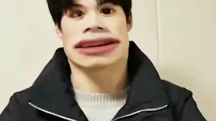 “不管怎么样,在你最落魄的时候,真的不要放弃。”