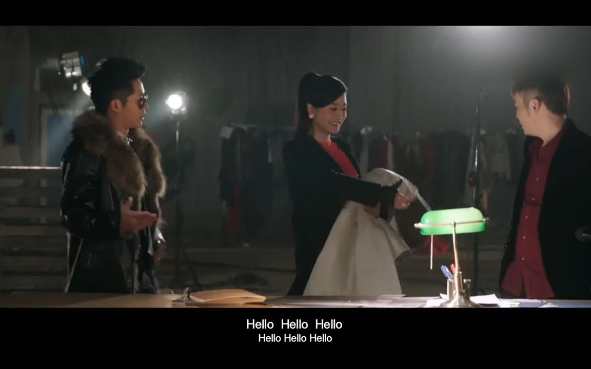 《自由自在》经典歌曲MV- 凤凰传奇