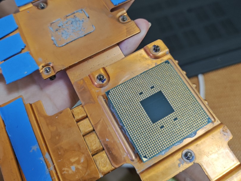 又一个AMD的cpu被我连根拔起了!