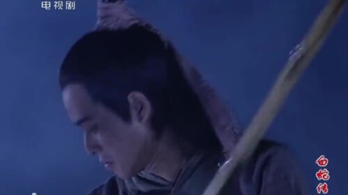 白蛇传:小伙湖上行船,下一秒被青蛇捉弄,胆都被下破了