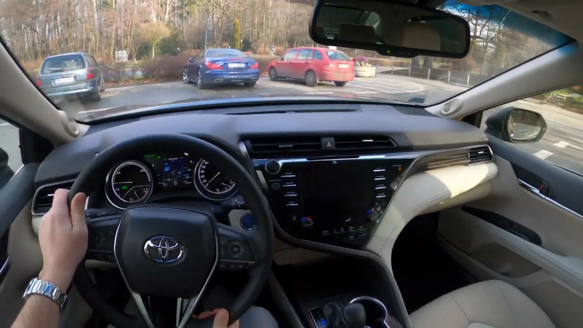 「第一视角」- 2020 Toyota Camry 丰田凯美瑞 2.5L 双擎 混合动力