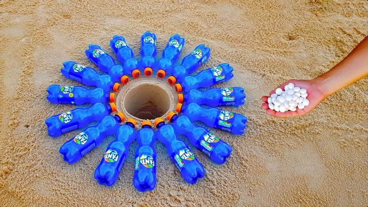 趣味生活实验,芬达和苏打粉,曼陀罗在塑料桶里的反应