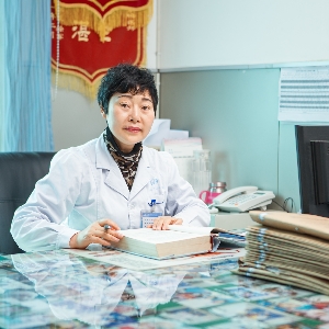 成都妇科医生江素梅 