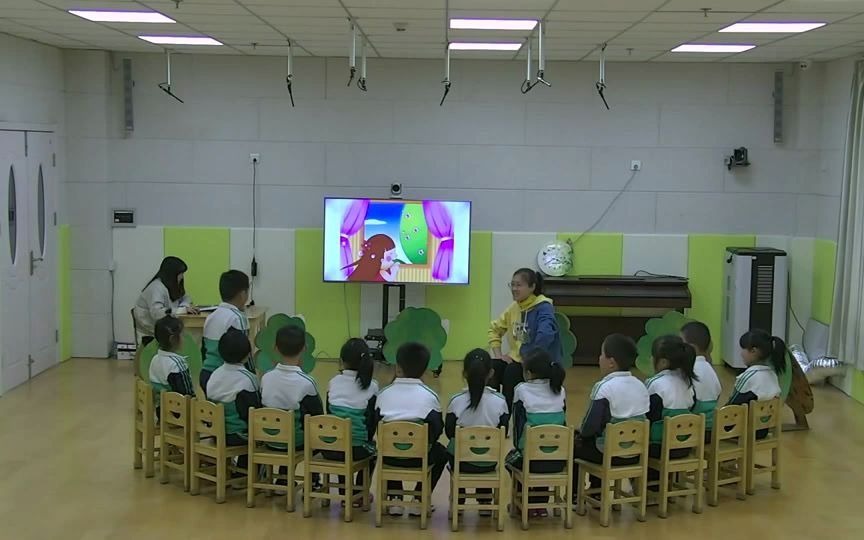 幼儿园公开课优质课大班语言《树真好》课堂实录