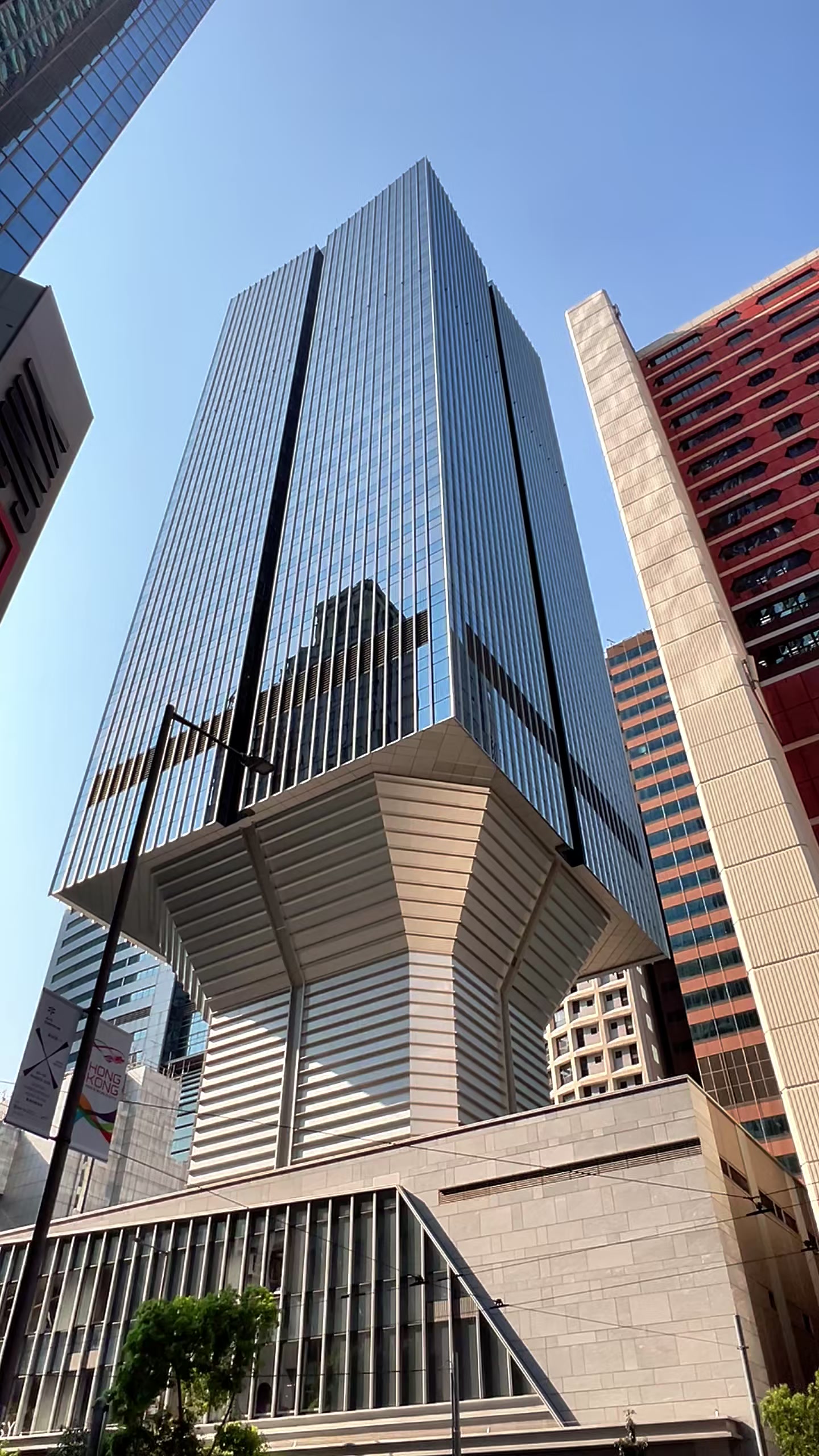香港浦发银行,细节无可挑剔! #香港地标 #隐藏用法 #干货分享