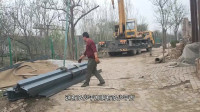 村里第一栋用钢结构盖的两层楼房!六百平方真便宜!还买什么房子
