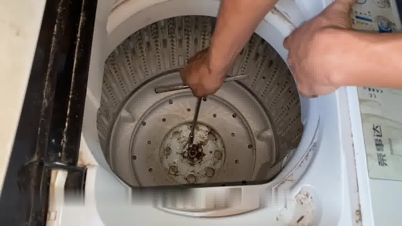 格兰仕滚筒洗衣机e09是什么故障