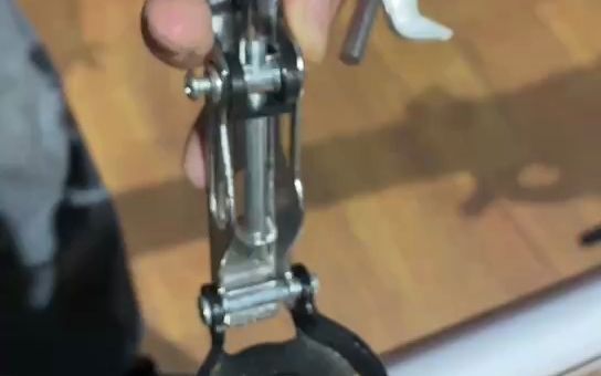 折叠车把立晃动调整视频