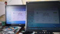 用两台电脑进行QQ远程操作界面,可以看出VGA接口去显示器没有输出,...