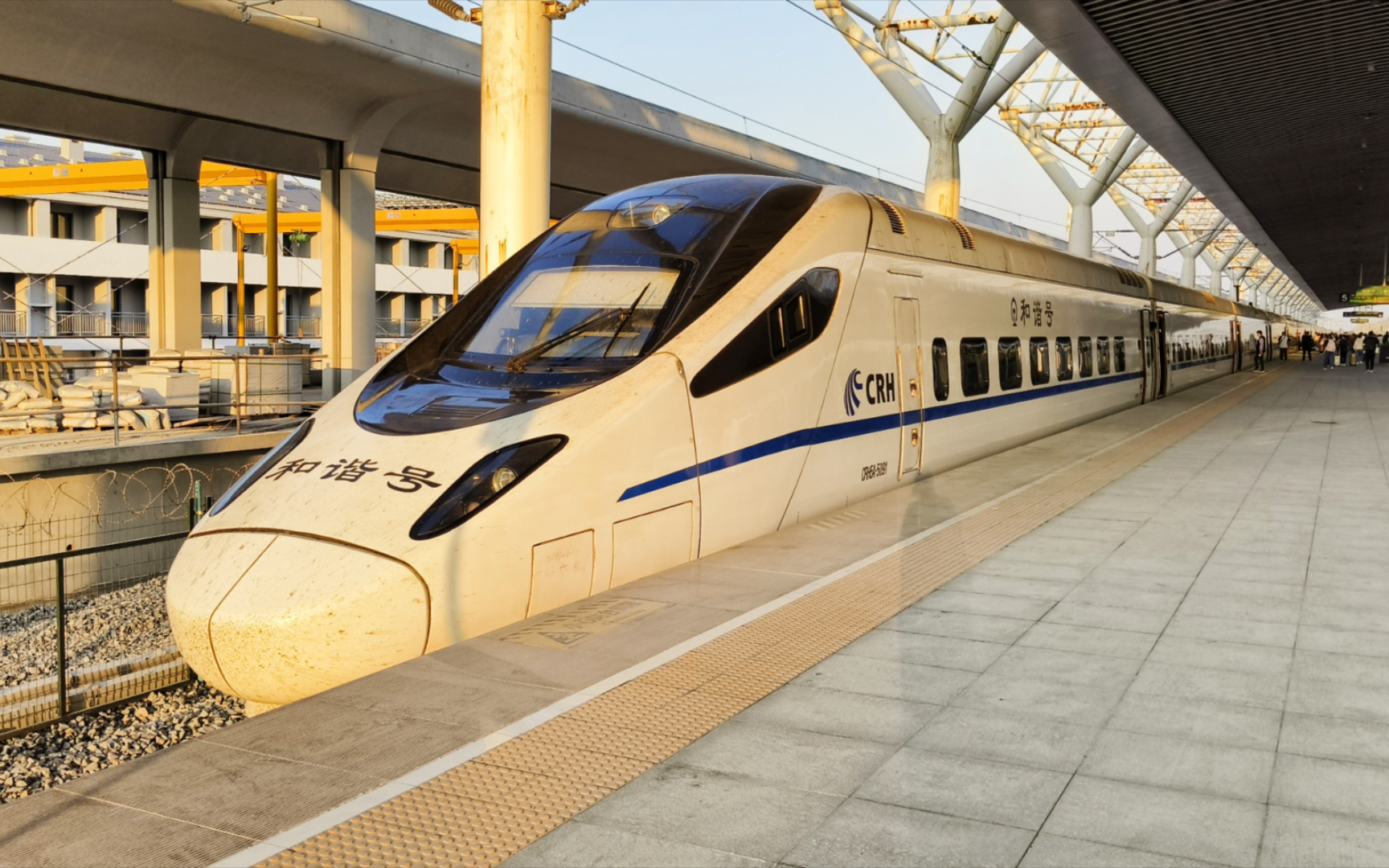 南方罕见的CRH5A列车,D2260荆州-汉口体验