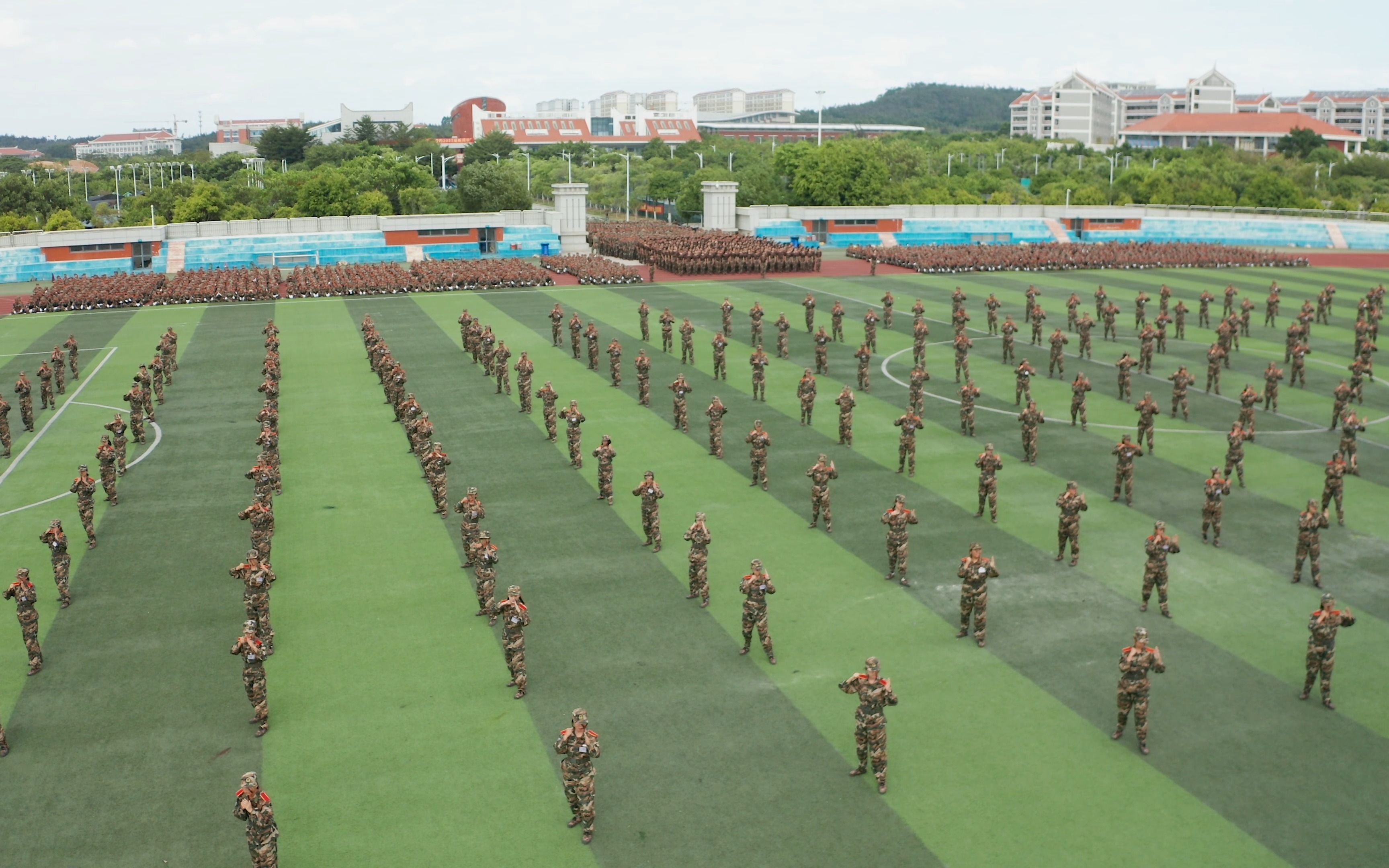 厦门大学2022级军训汇演——格斗术