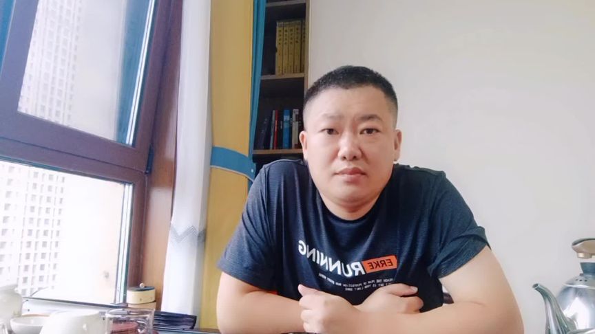 会计人员要提早转型,要从财务记账转型到财务管理中去。#会计