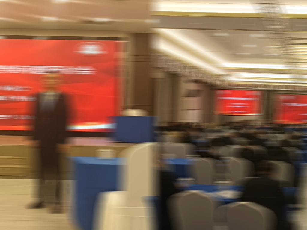 劳动法律实务疑难问题研讨会学习中