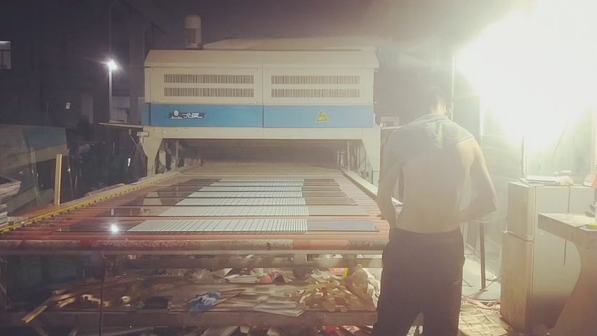 玻璃钢化程序过程中