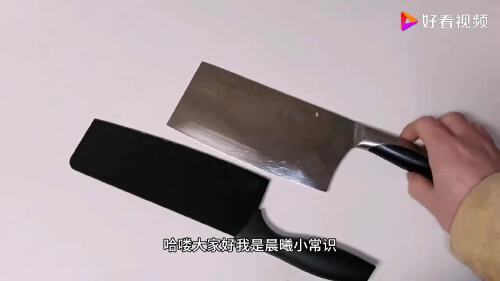 磨刀是横着磨还是竖磨？很多人错了，教你正确做法，锋利不伤刀刃