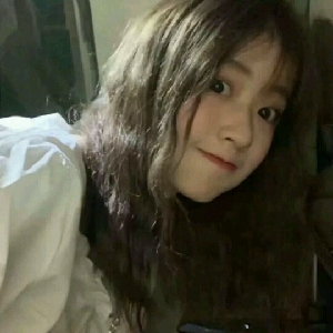 杞晨菲 