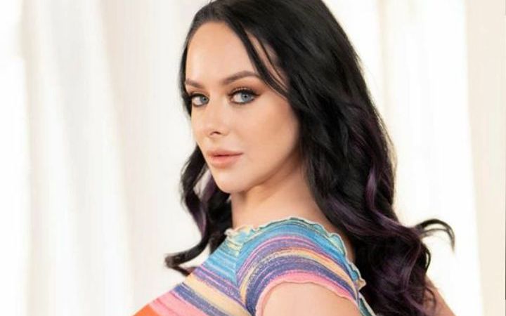 玛曦傑德(Macey Jade)的白调写真作品