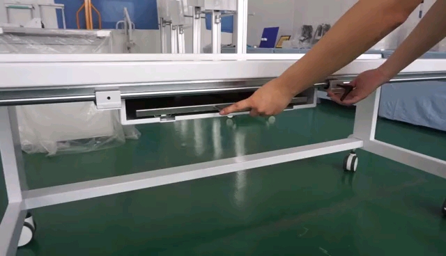 移动摄影平床加入移动片盒配上平板探测器进行卧位拍摄