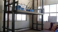 济南峻峰液压机械导轨式升降货梯0531-84211771_标清