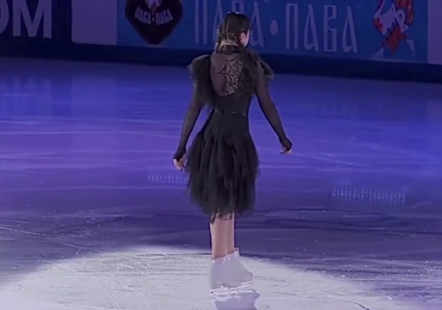 星期三舞蹈滑冰版