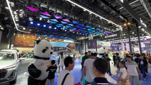 降幅2万了!星纪元ES、阿尔法S、银河E8让步,17万起选谁好?