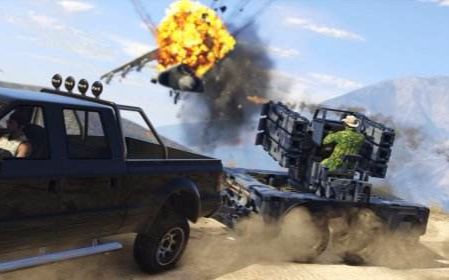 GTA5:乐美解说 DLC武器升级 重型装甲火力无敌