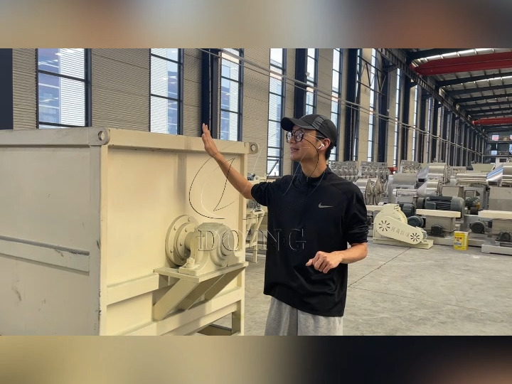 红薯土豆木薯加工,清洗设备应该怎么选择?干筛、滚筒清洗机、桨叶...