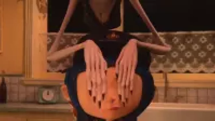 少女进入里世界, 遇到变态怪物, 经典动画《鬼妈妈》