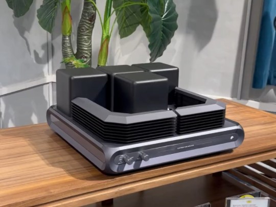 惠威Quasar超线性真空管功率放大器震撼来袭搭配惠威音响效果更佳