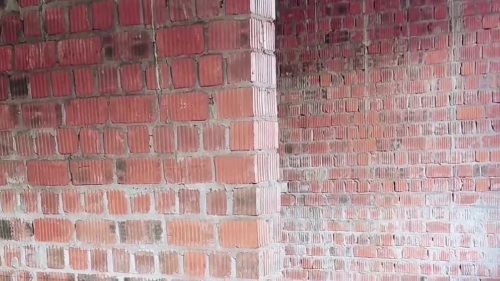 二楼楼梯第一跑双层双向的梯板钢筋已经绑扎完毕