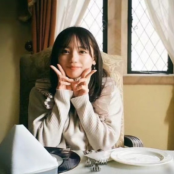 弦卷明日香Asuka 
