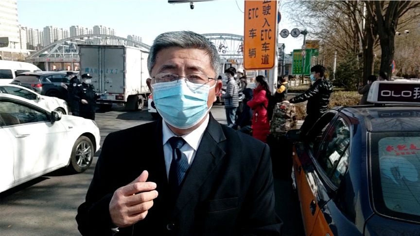 离石的家人们看看,车辆证明去办事处,个人去居委会。