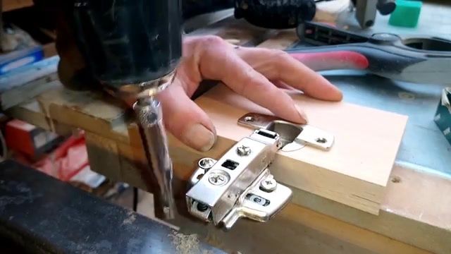 木工衣柜DIY,门的安装详细步骤和方法