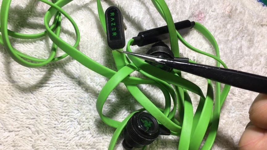 雷蛇耳机两个声道无声音,是喇叭单元坏了,还是其它问题了