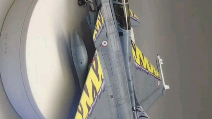 利华1/48阵风战斗机模型