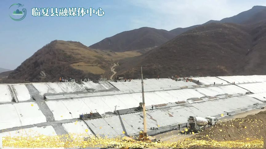 五一劳动节 致敬全县最美建设者 致敬全县所有劳动者