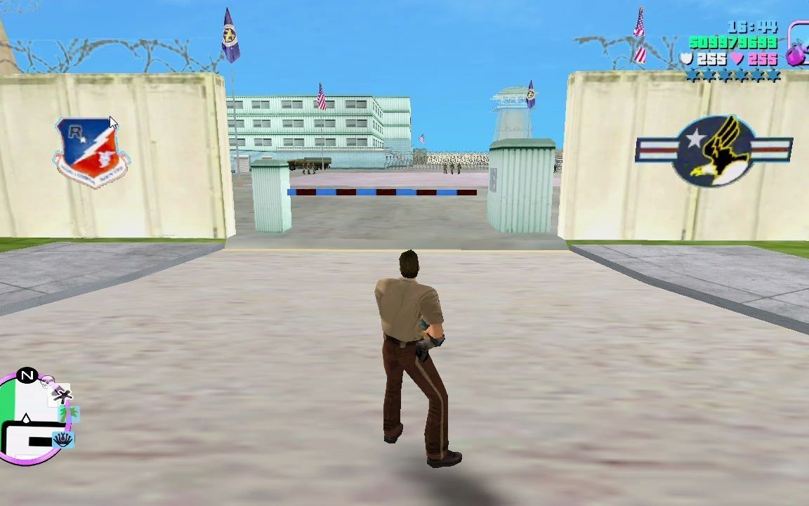 【GTA罪恶都市】利用魔改后的武器射速和侠盗无双,进入六星军事基地