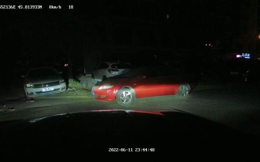 哈尔滨网约车乘客车内抽烟被拒钓鱼执法原视频(行车记录仪视角,司机...