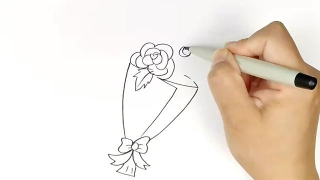 一束玫瑰花怎样画?这样画试试,简单又好看