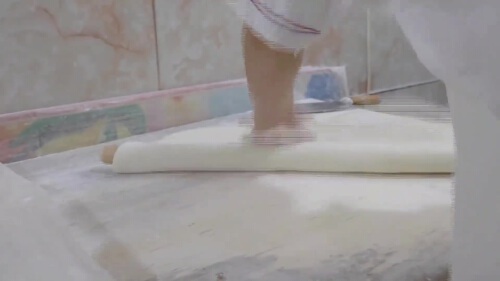 枣庄滕州市:大肉手擀面