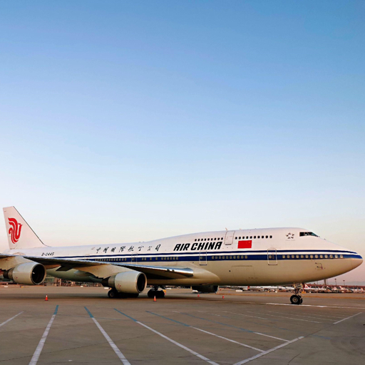 北京上空的B-2445 