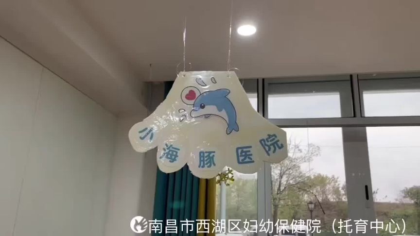 托大班孩子们在医院角色区游戏