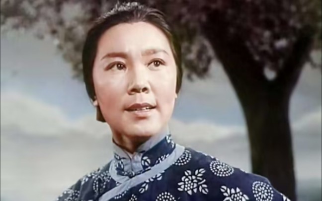 红色经典:京昆表演艺术家洪雪飞的经典京剧《沙家浜》片段