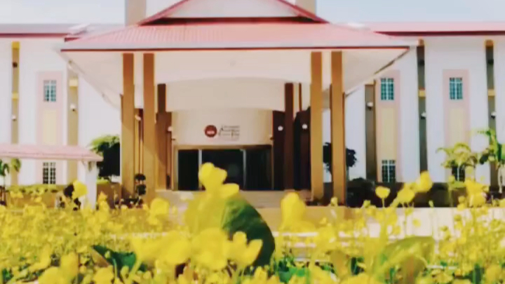 苏丹依德里斯教育大学(国立师范大学)世界排名800,本科学费平均一年...