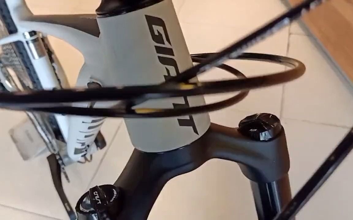 【单车志转载】捷安特giant2021款fathom2 山地自行车