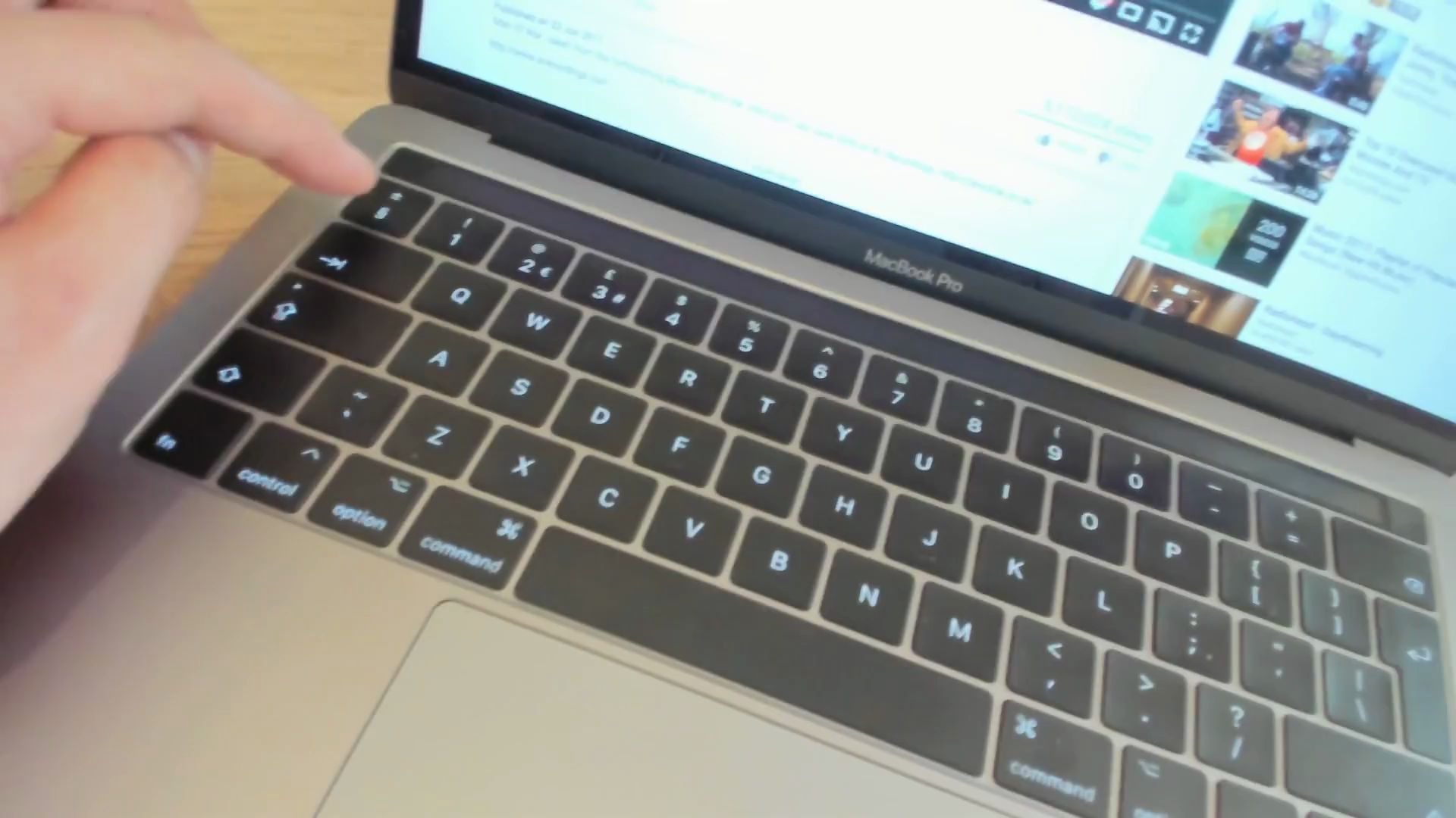 无痛为你的非2019版macbook pro增加一颗“物理ESC”按键