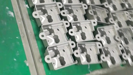 电动车控制器生产厂家一角