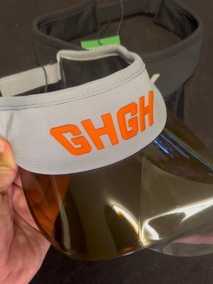 户外遮阳帽立体字母logo露头顶设计更透风